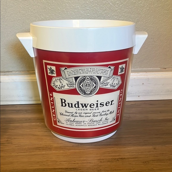 Budweiser | Kitchen | Vintage Thermoserv Budweiser Classic Red White ...